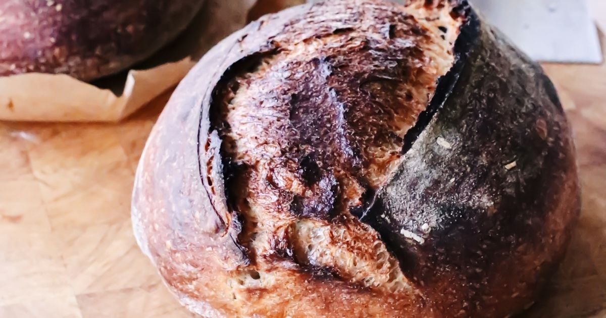 How To Get Dark Crust On Sourdough Bread - The Pantry Mama