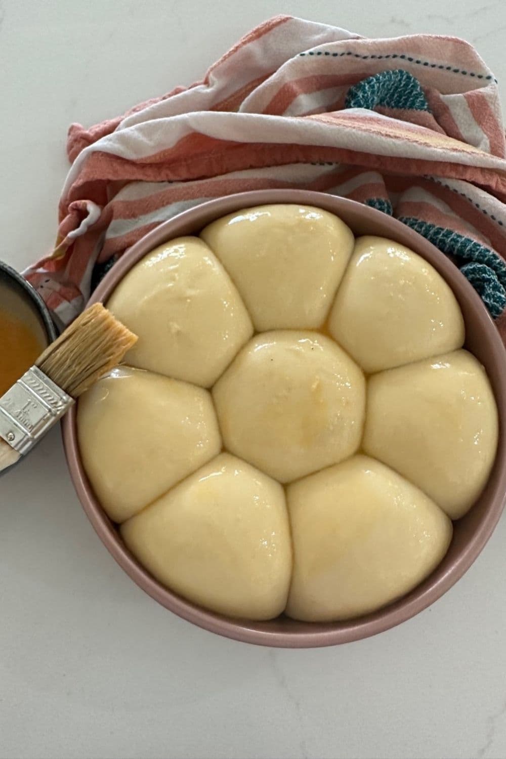 Sourdough Pampushky [Ukrainian Garlic Bread with Sourdough Starter ...