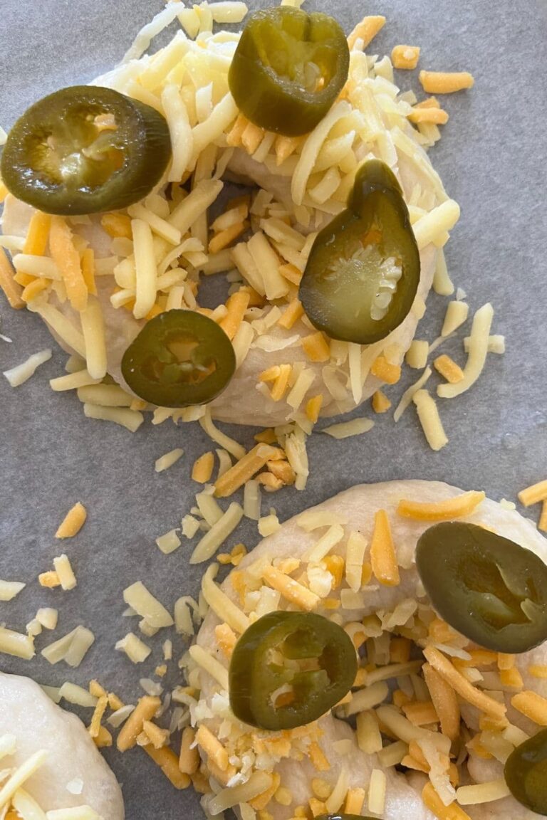 Jalapeño Cheddar Sourdough Bagels - The Pantry Mama