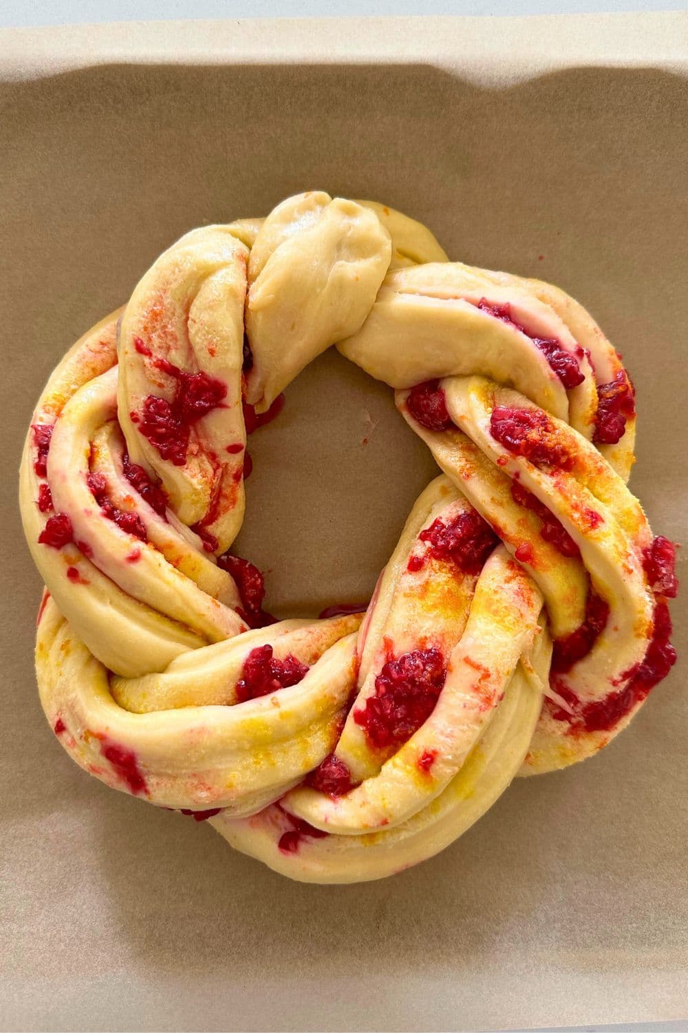 Festive Sourdough Braided Brioche Wreath [with raspberries and orange ...
